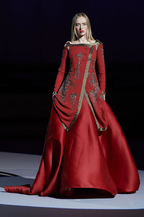 Veiled dresses at Haute Couture Week in Paris